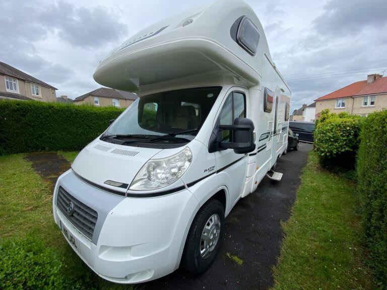 2012 Bessacarr E495 Spacious Family Motorhome