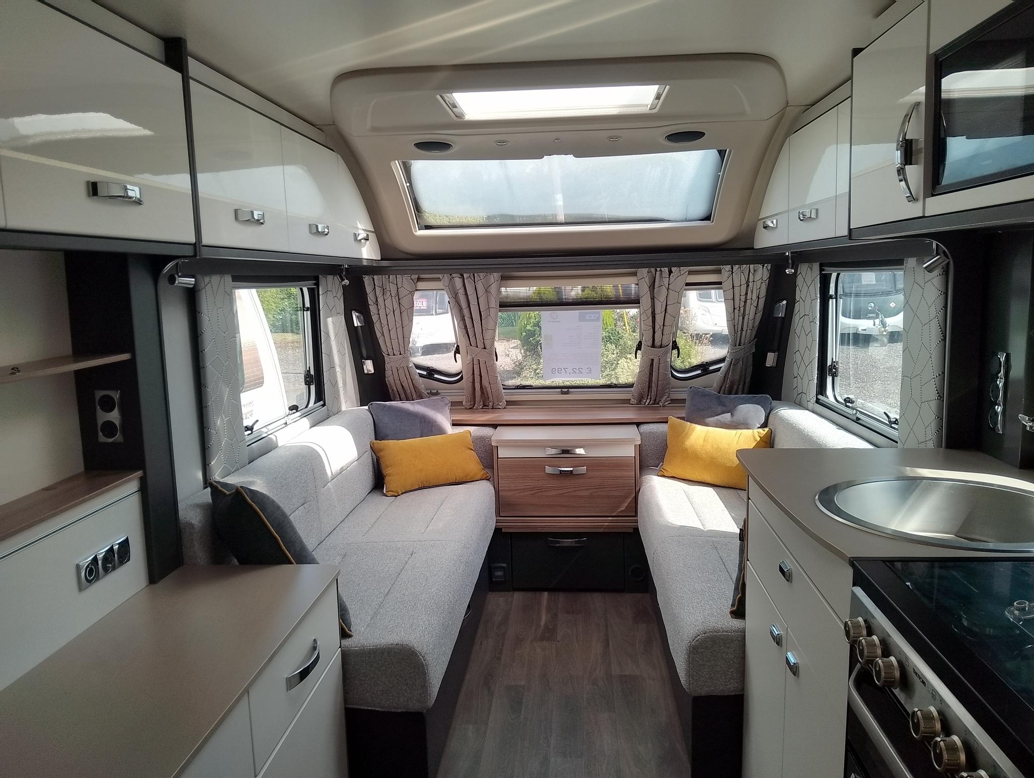 2022 Swift Conqueror 480