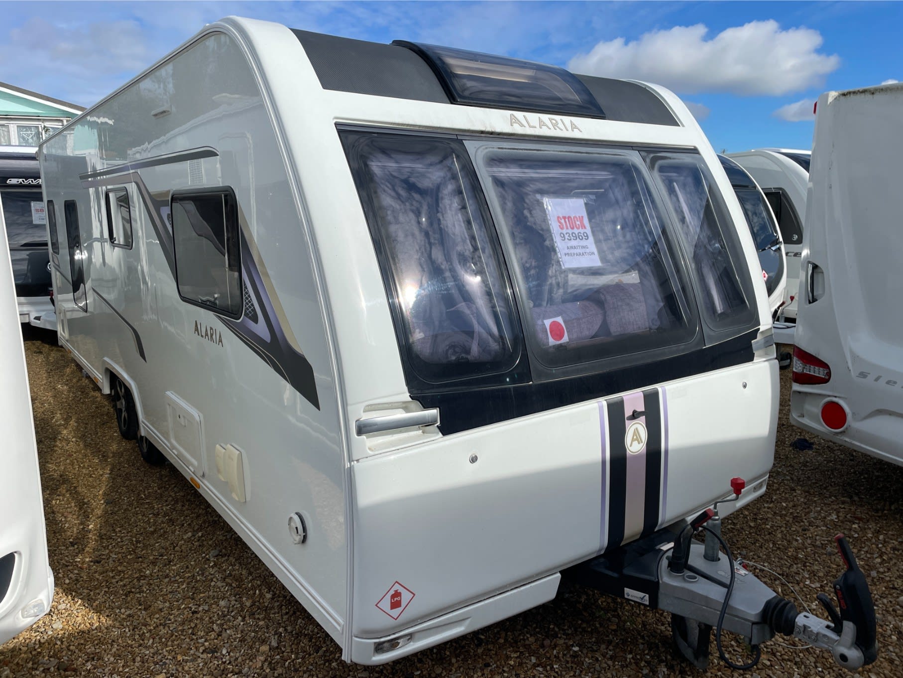 Lunar Alaria Ti (2019)