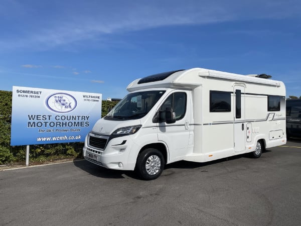 Bailey Autograph 75-2