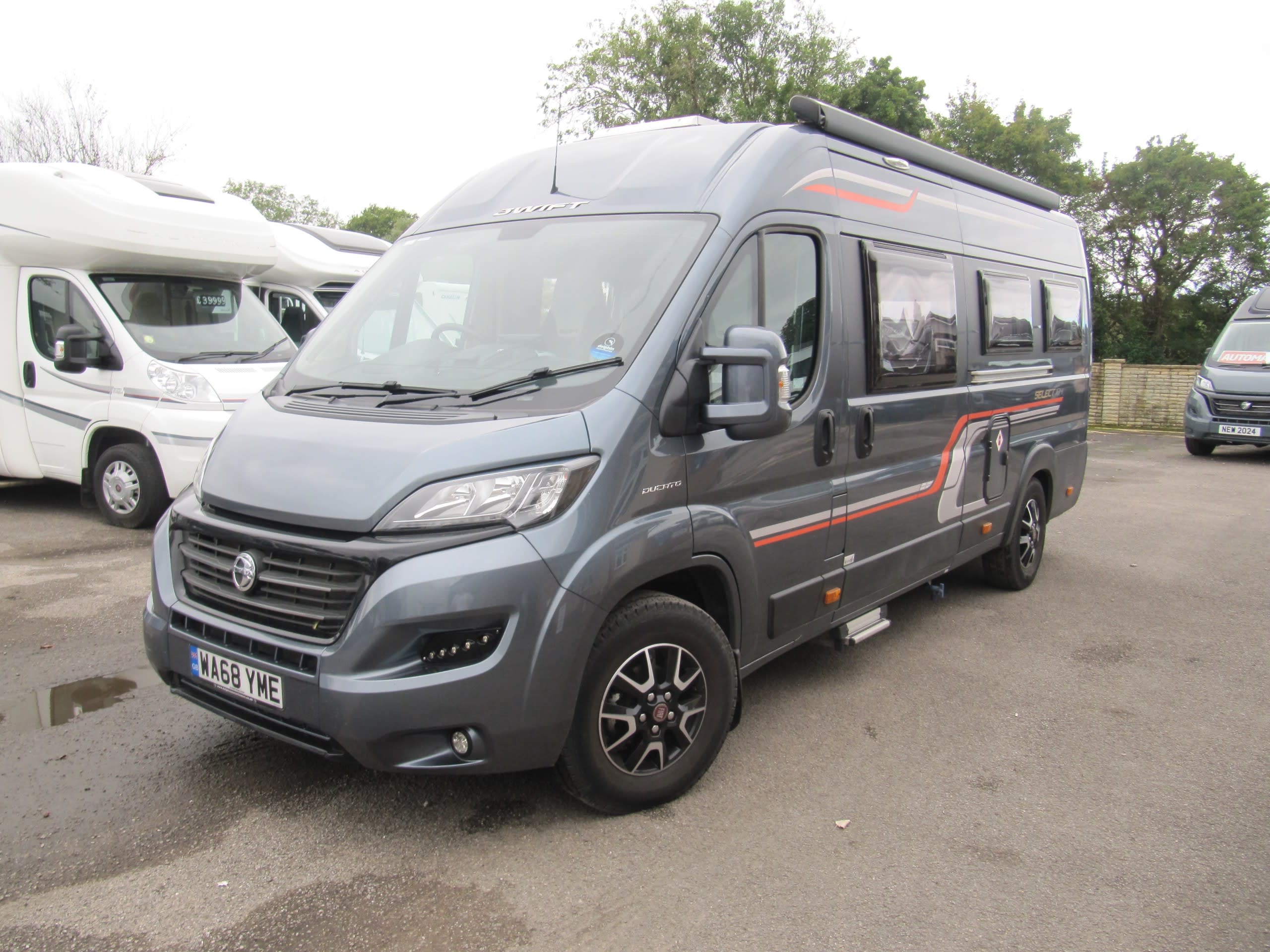 2018 Swift Select 184 Grey