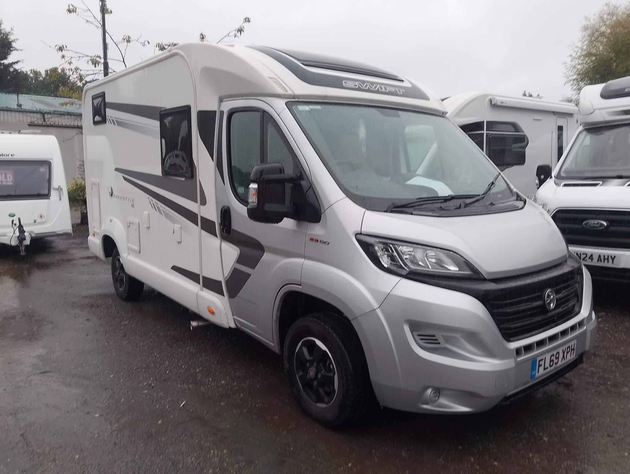 2019 Swift Escape Compact C205