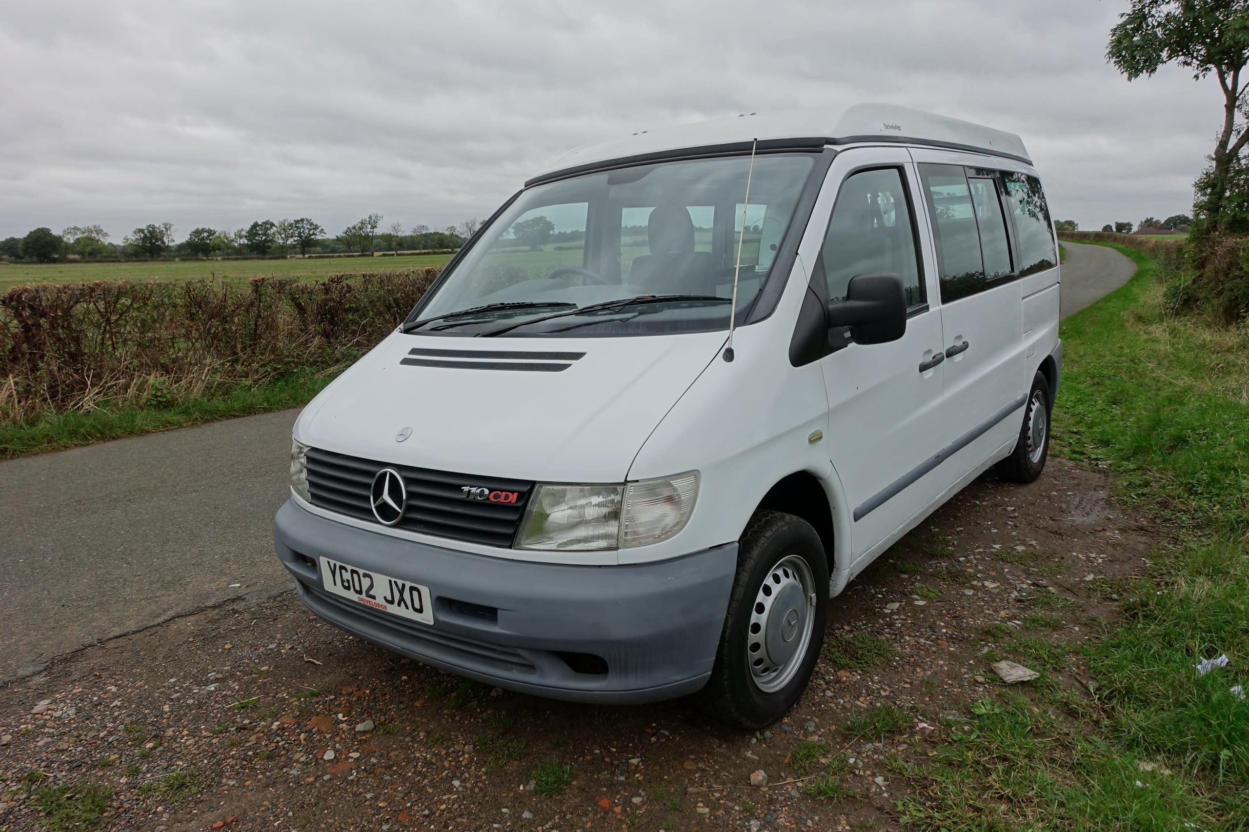 2002 Mercedes-benz Vito White