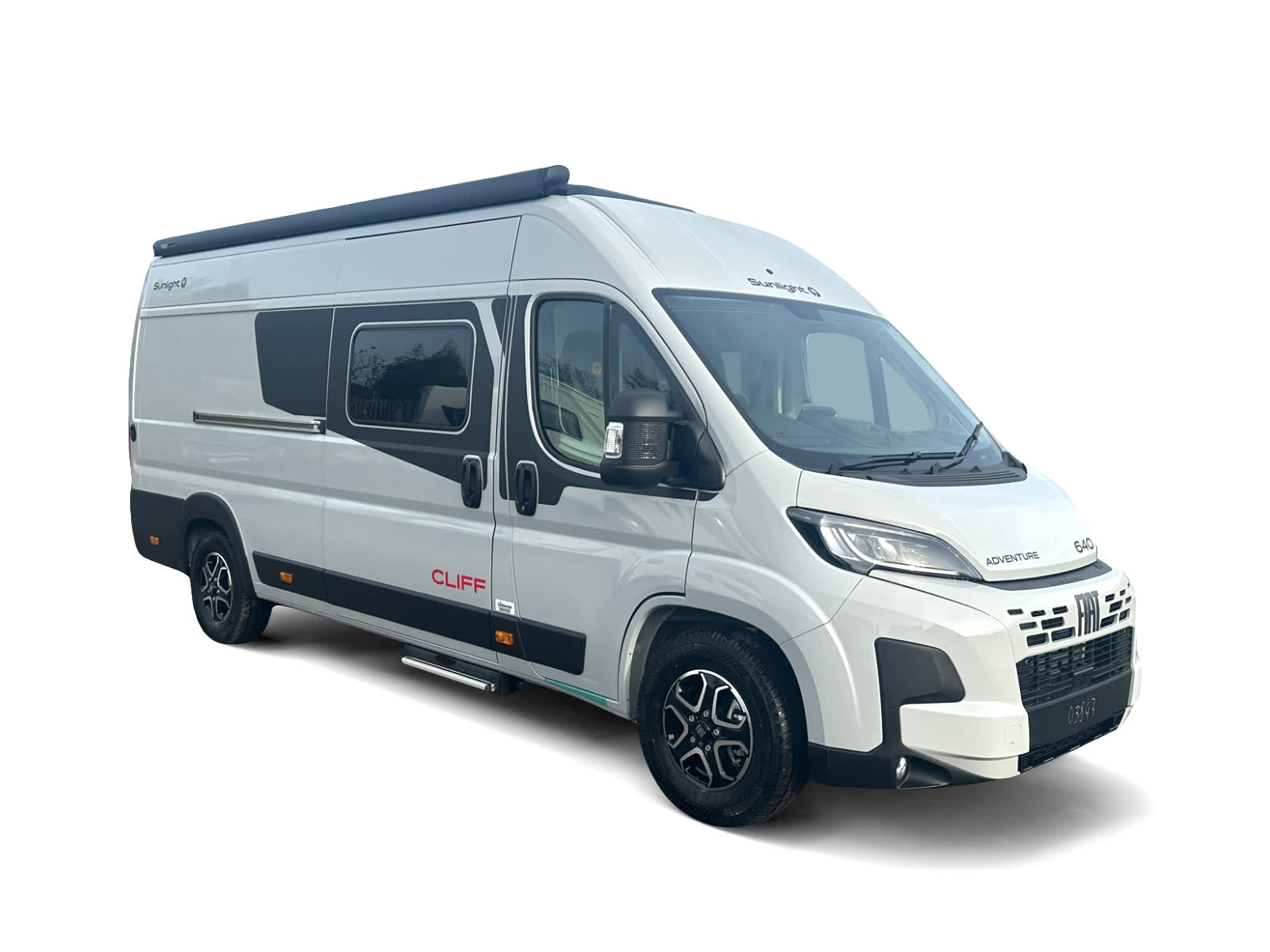New 2024 Sunlight Cliff 640