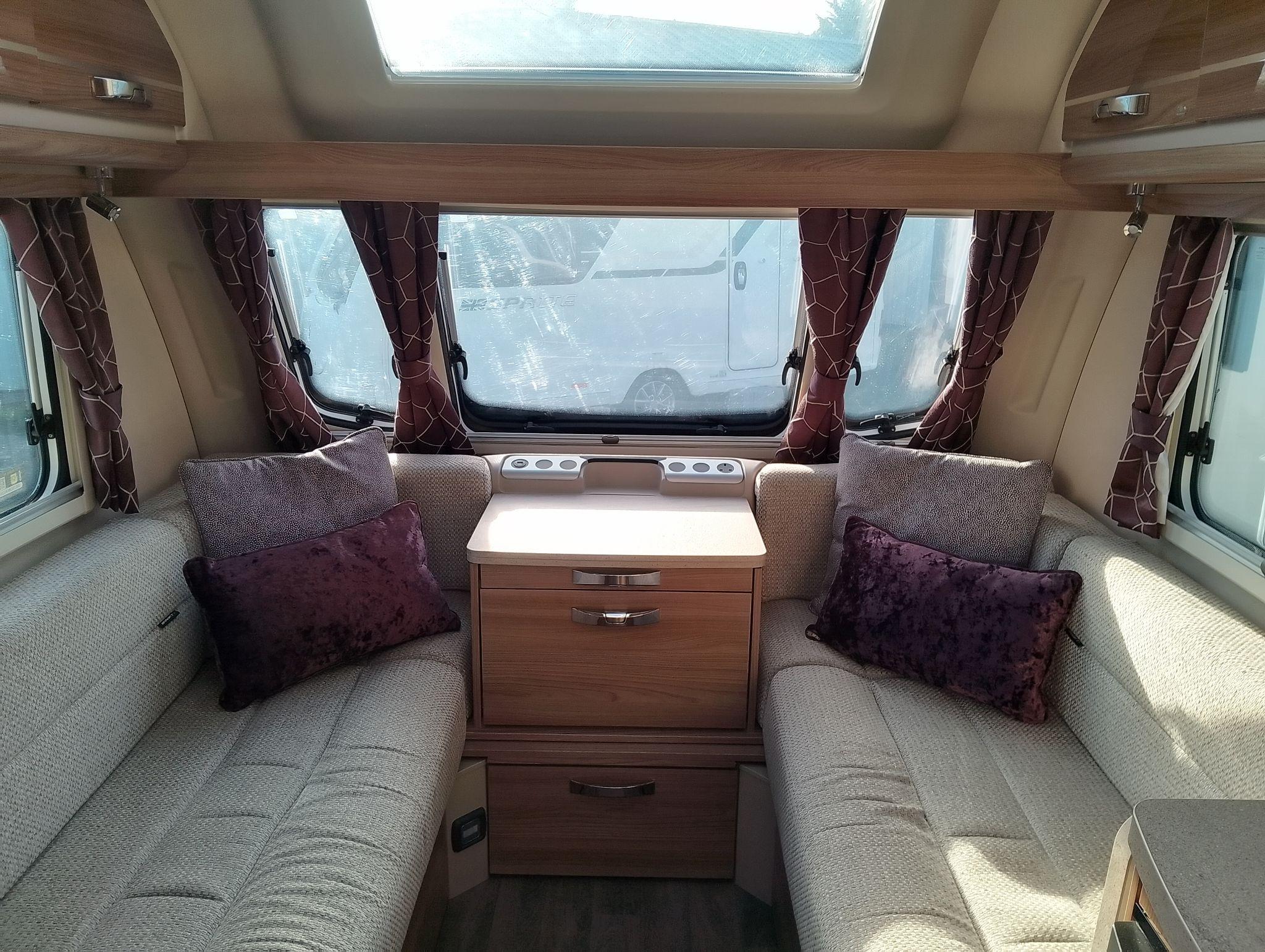 2019 Swift Challenger Se 560