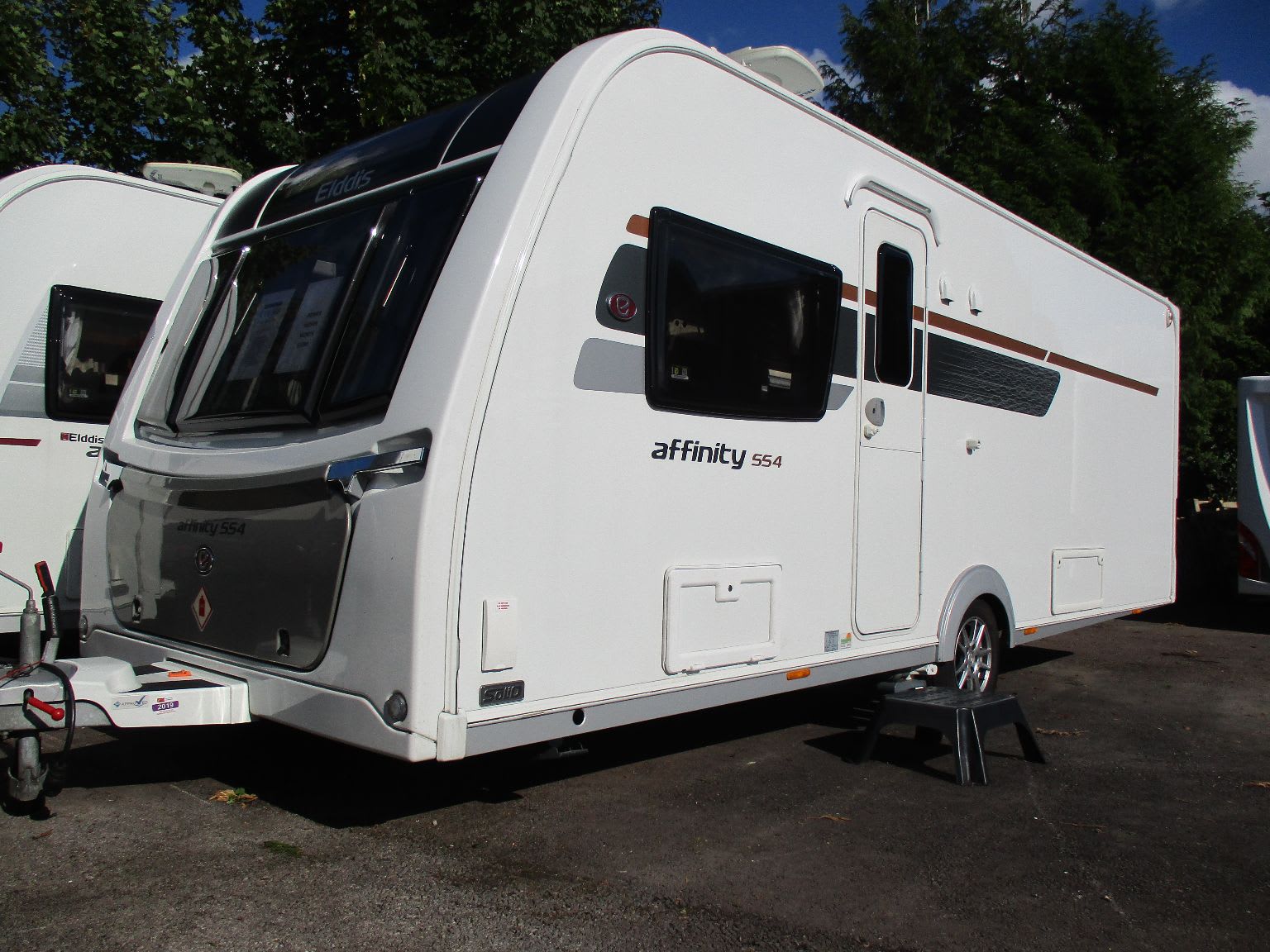 2019 Elddis Affinity White