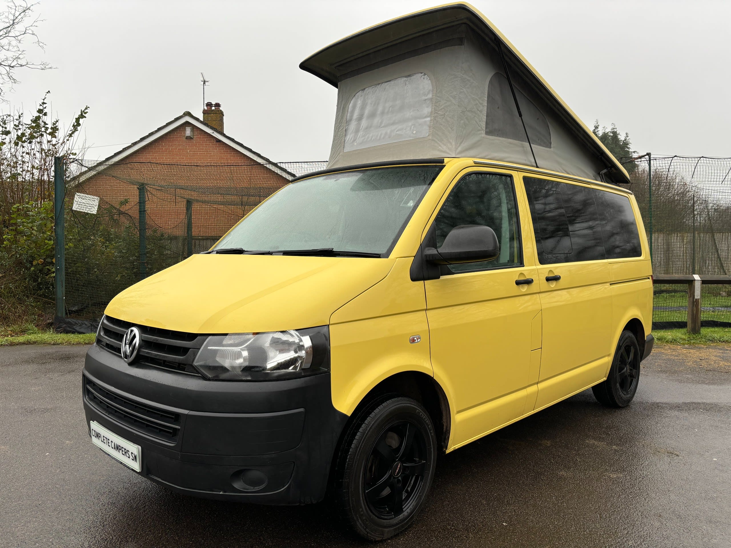 2014 Volkswagen Transporter T30 Yellow