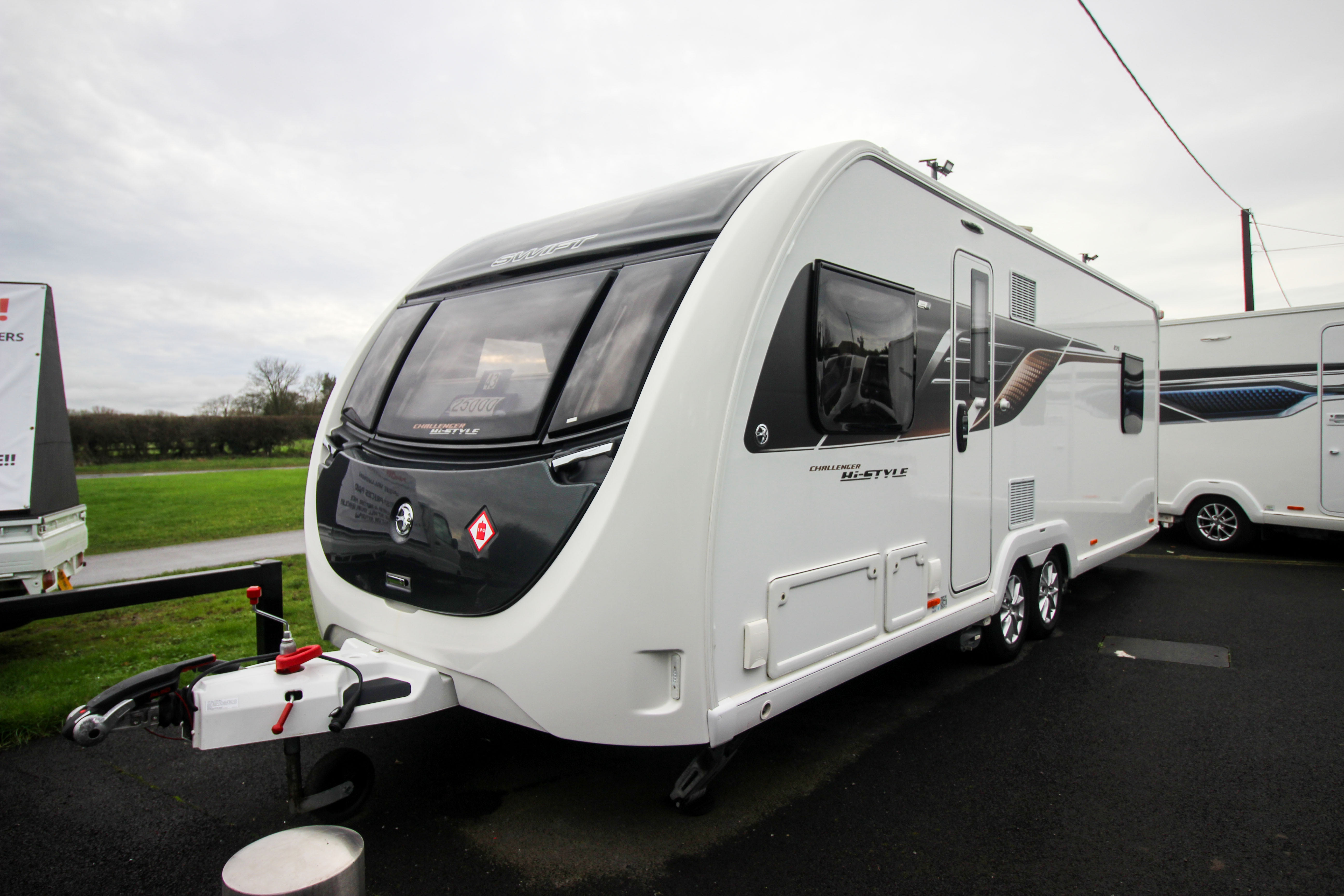 2021 Swift Challenger High Style 835