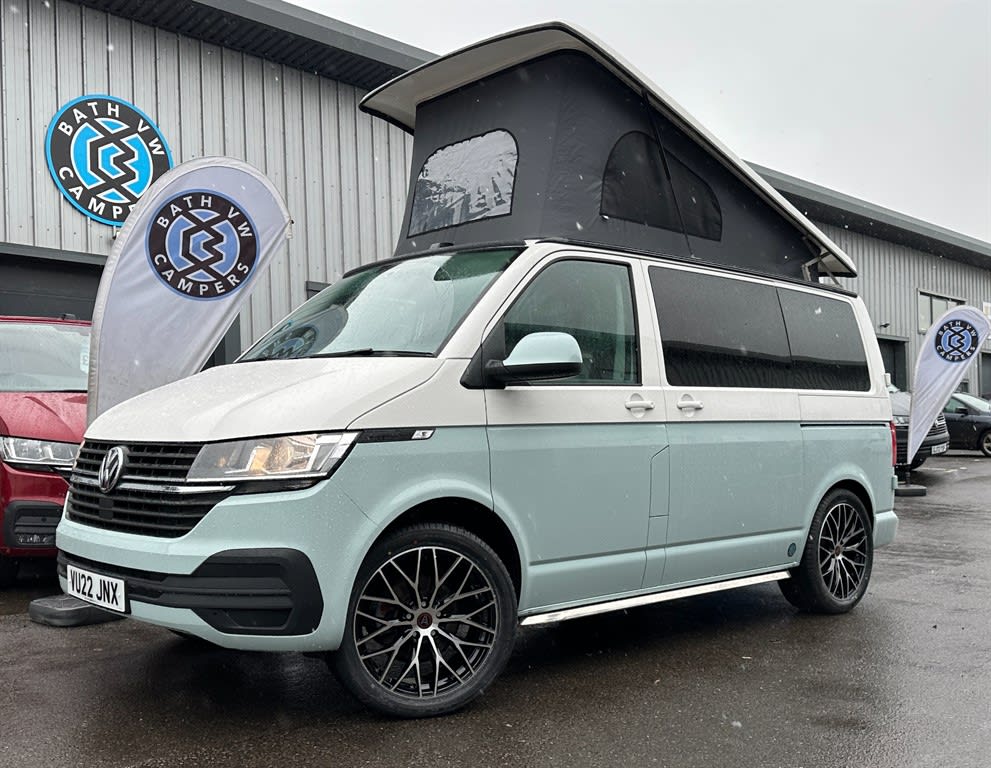 2022 Volkswagen Transporter Multi-coloured