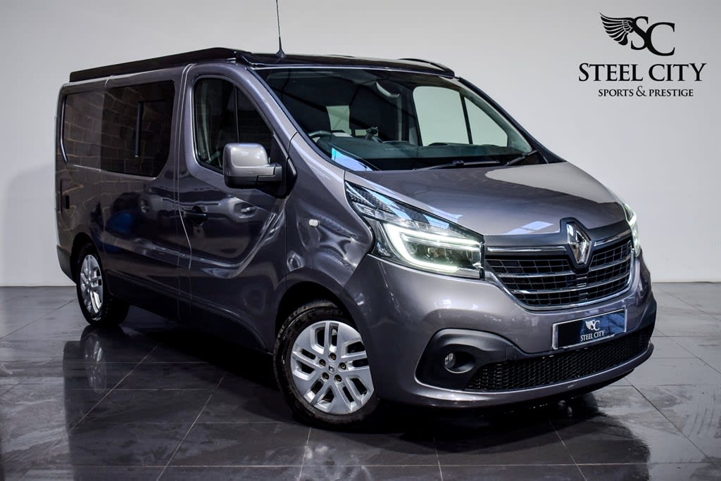 2020 Renault Trafic Grey
