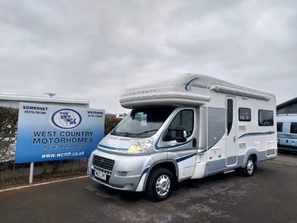Auto-trail Apache 634