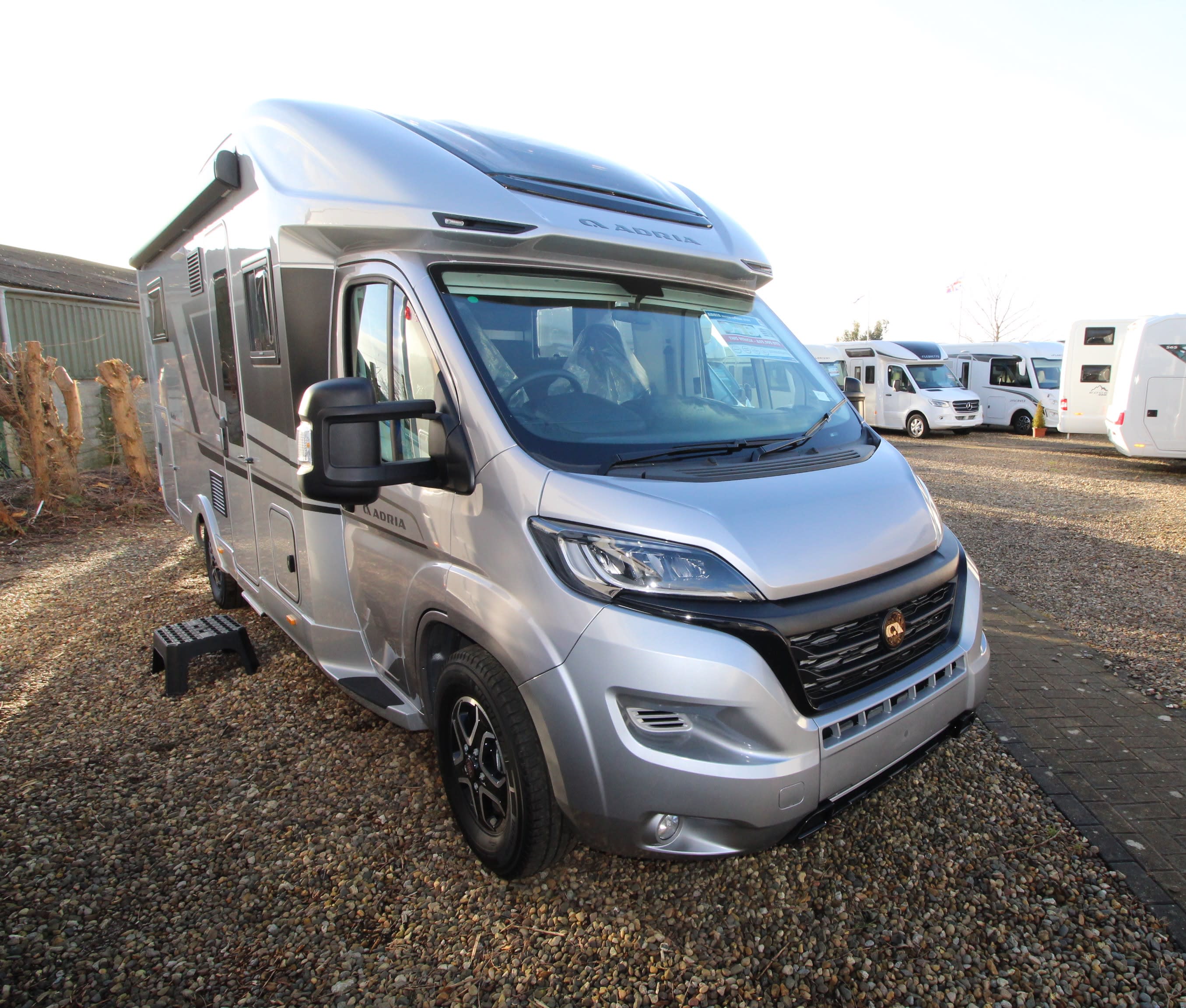 New Adria Matrix Supreme 670 Dc New (55559)