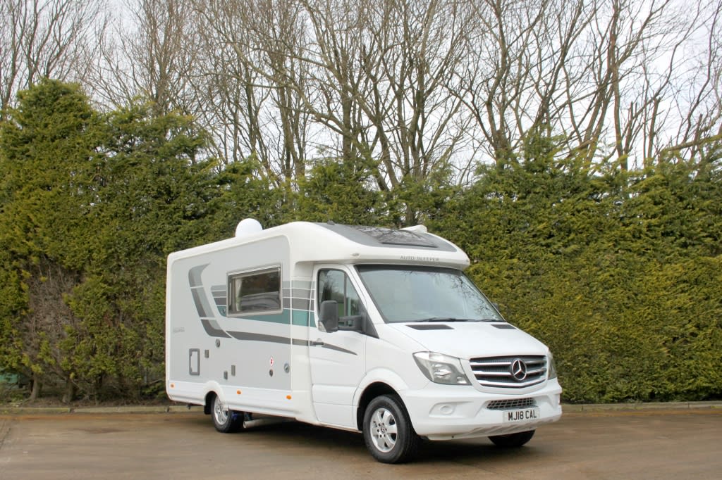 Auto-sleepers Bourton