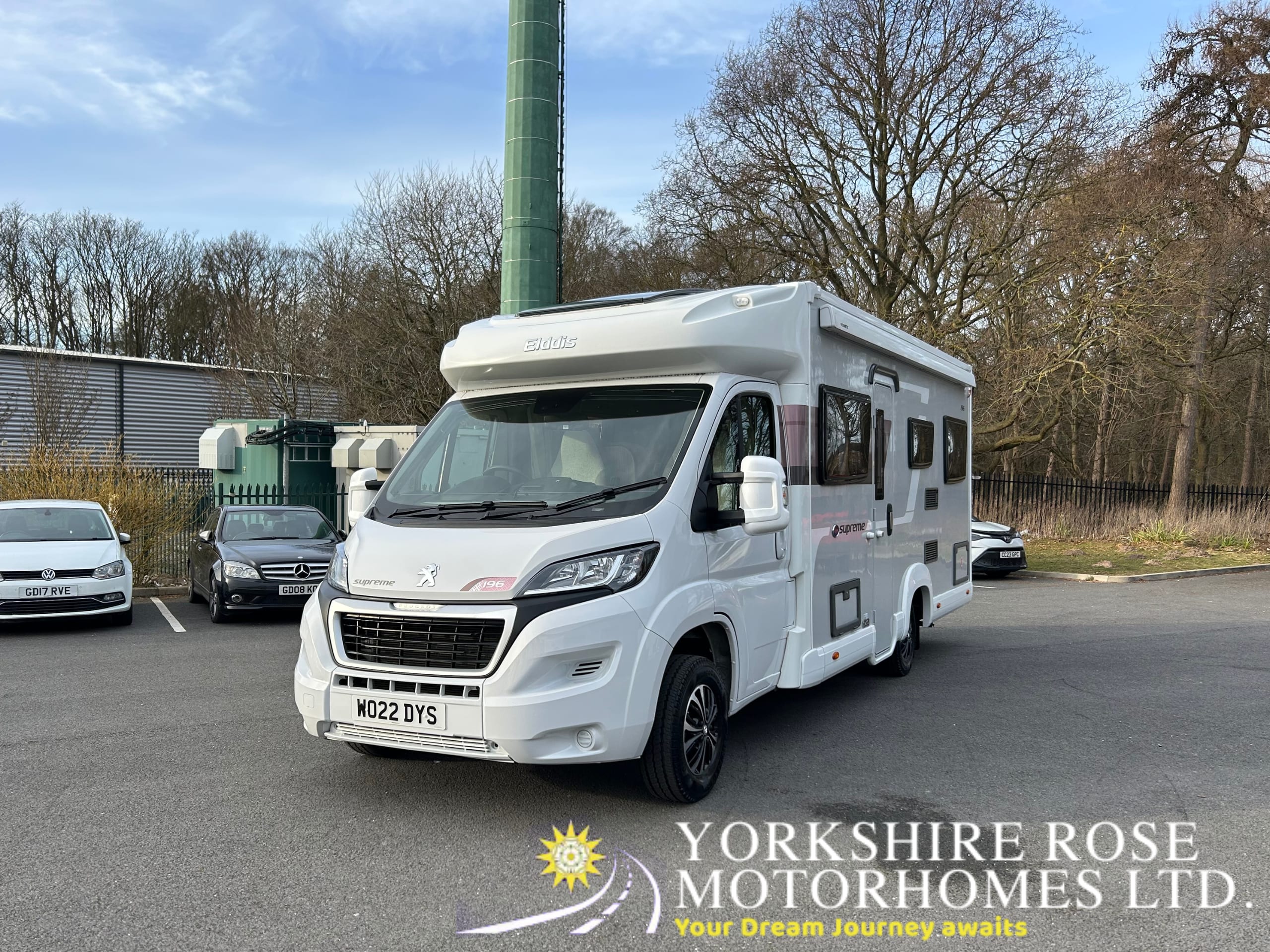 2022 Elddis Supreme 196 White