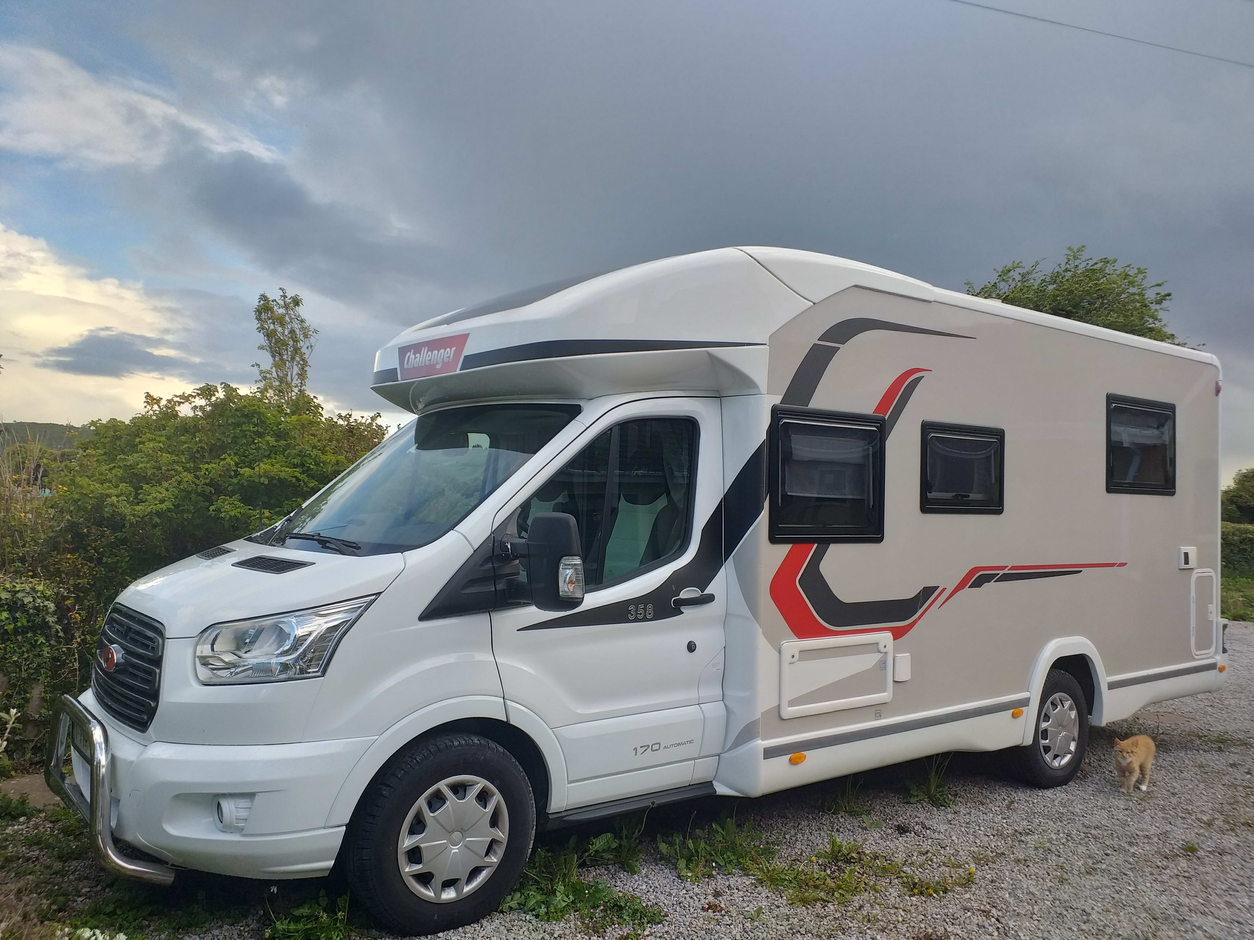 Ford Challenger Graphite Edition 2.0l 170bhp Auto/tiptron...
