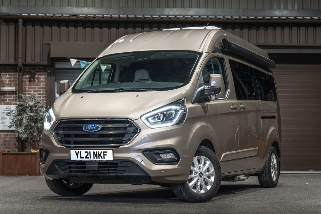 Ford Transit Custom Hi-top – Wellhouse Leisure Converte...
