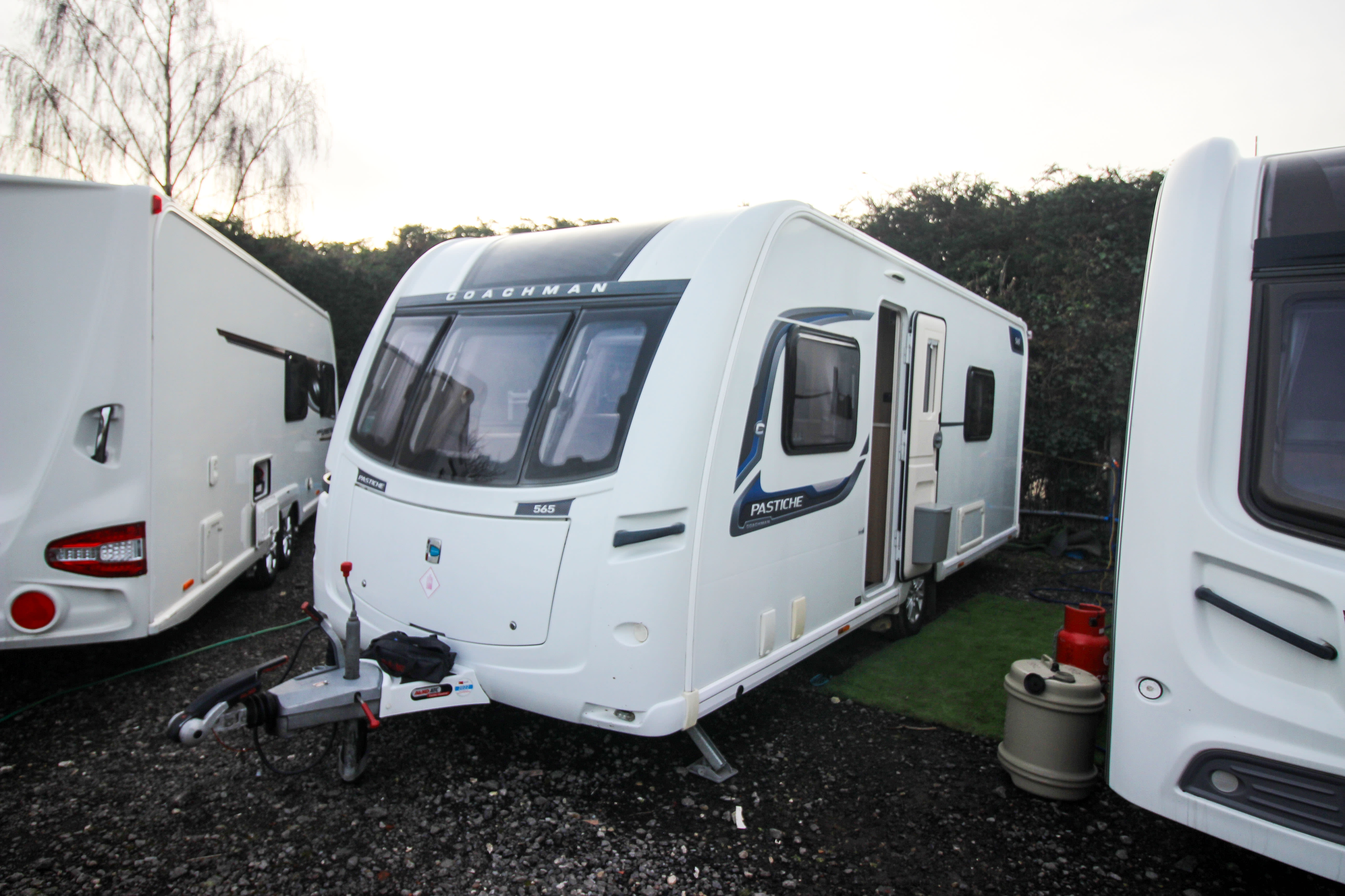 2016 Coachman Pastiche 565