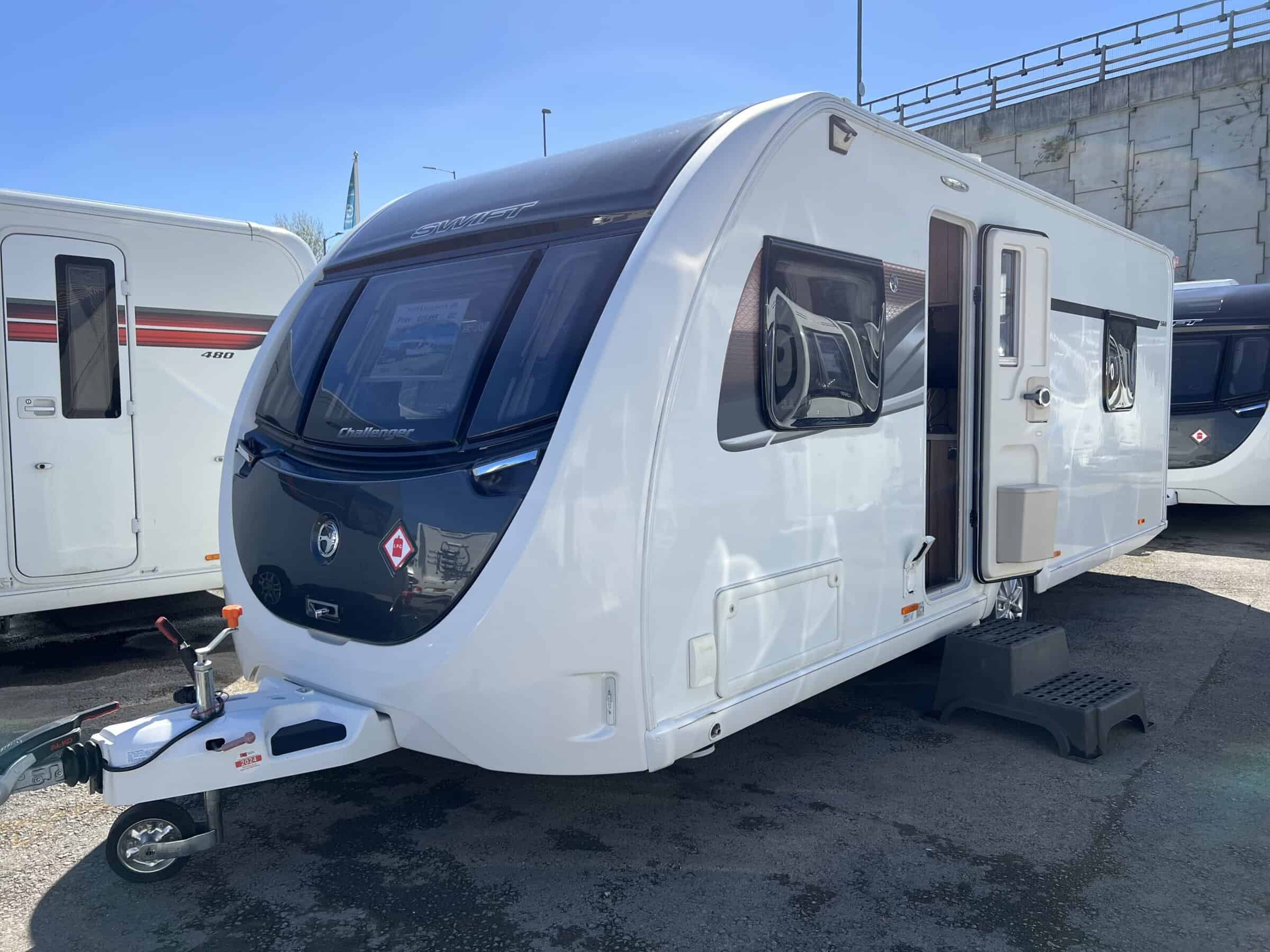 Swift Challenger 560