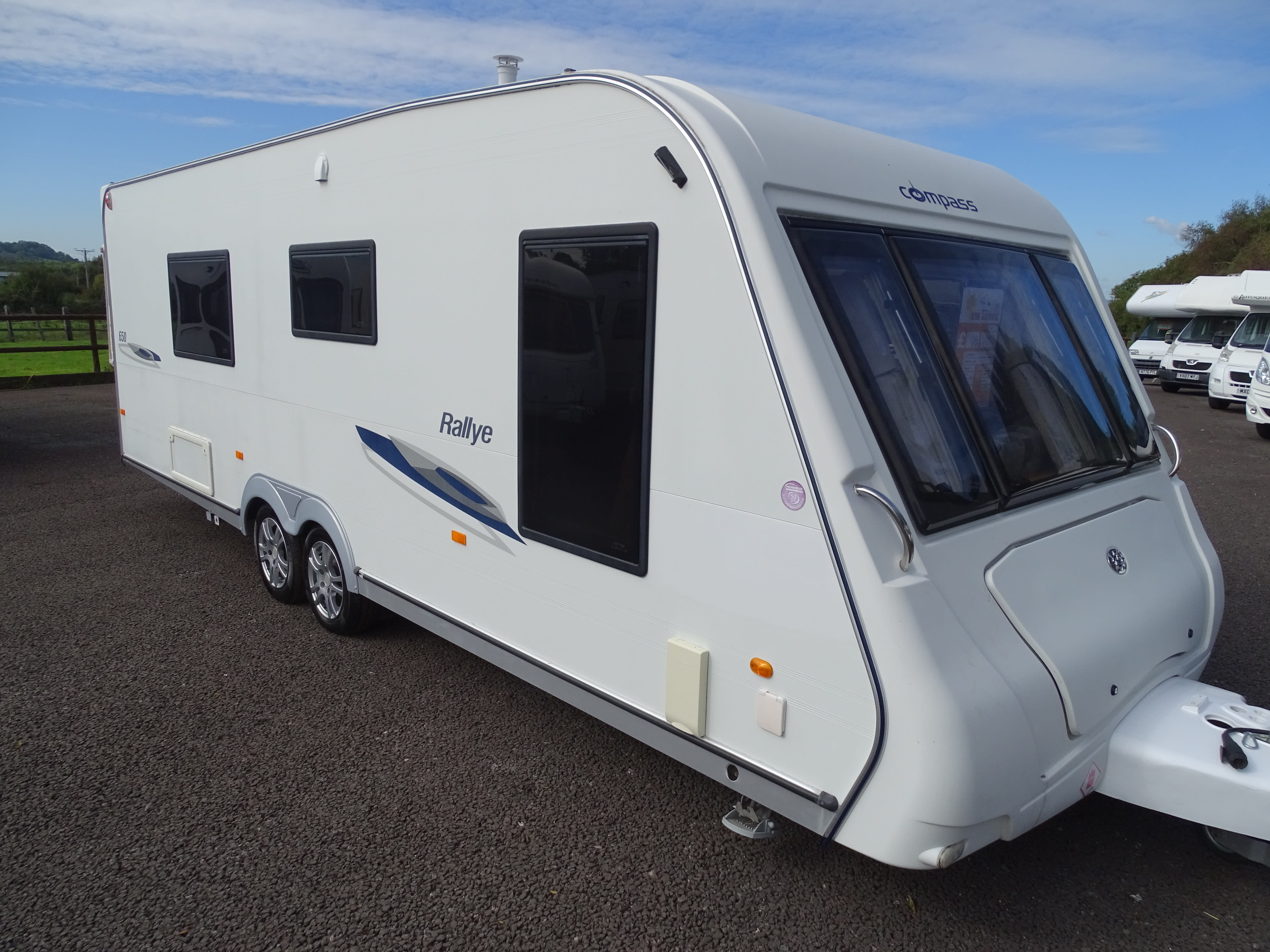 Compass Rallye 650 2009 4 Berth Twin Axle Touring Caravan...
