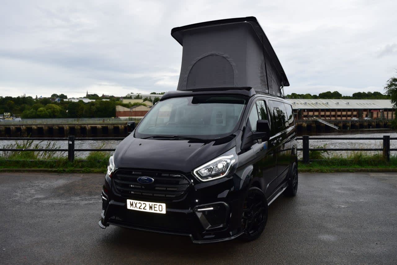 2022 FORD TRANSIT CUSTOM BLACK