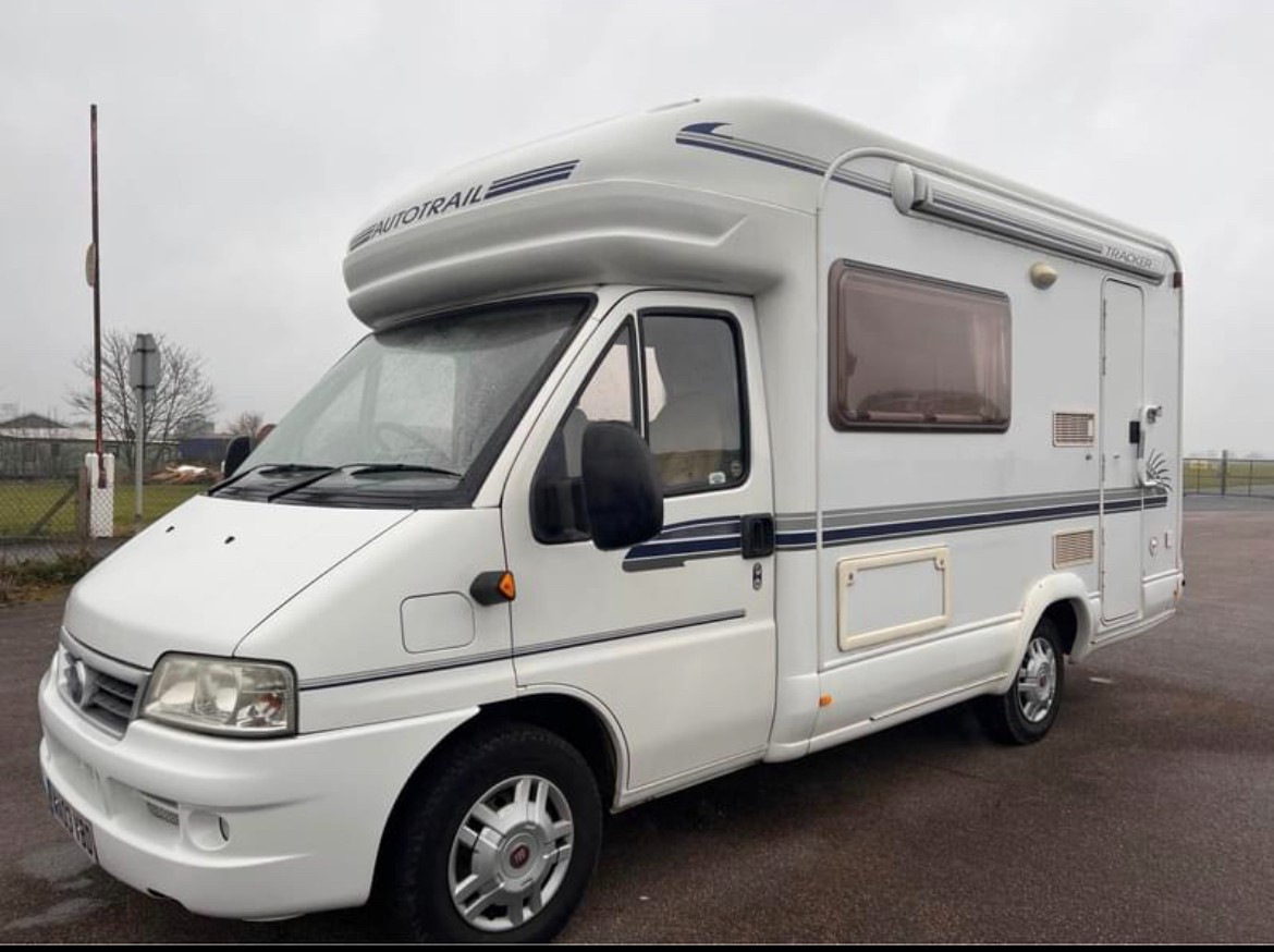 RC Motorhomes RC12M