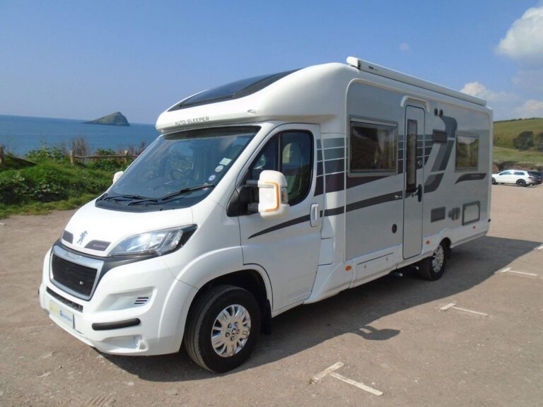 2014 Bessacarr 562 White