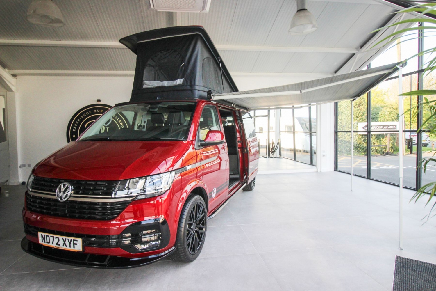 2022 VOLKSWAGEN TRANSPORTER - REVERSE ROOF - CAMPERVAN - 2 SINGLE BEDS