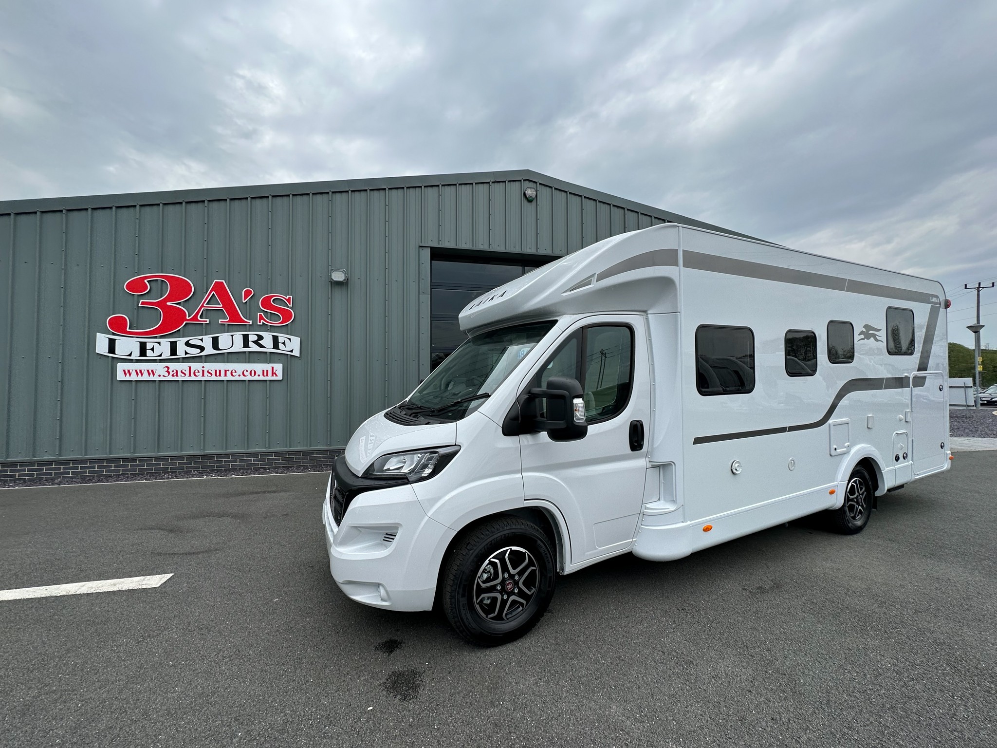 Autotrail Tracker FB, 2013, 4 Berth, Motorhome