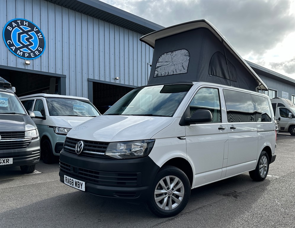2021 Volkswagen Transporter White