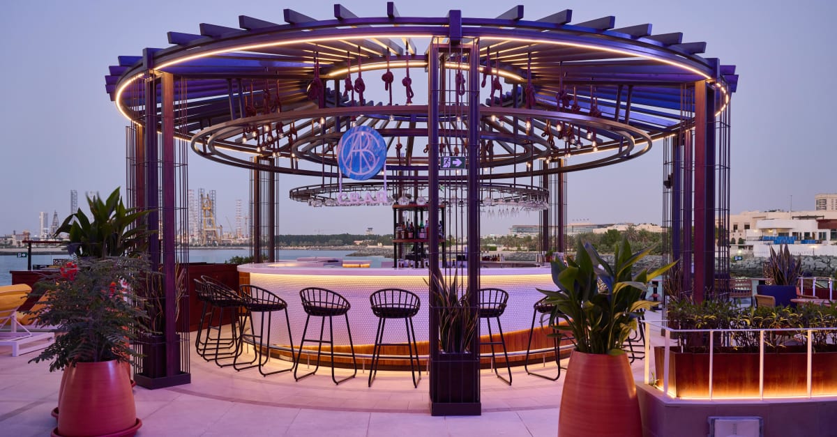 C Bar Menu | Sophisticated Light Bites | Refreshing Cocktails