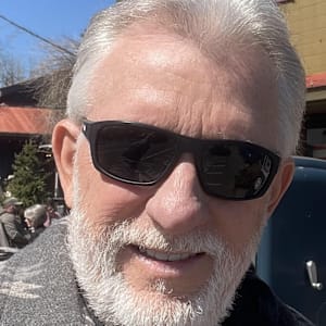 Tony Knapp