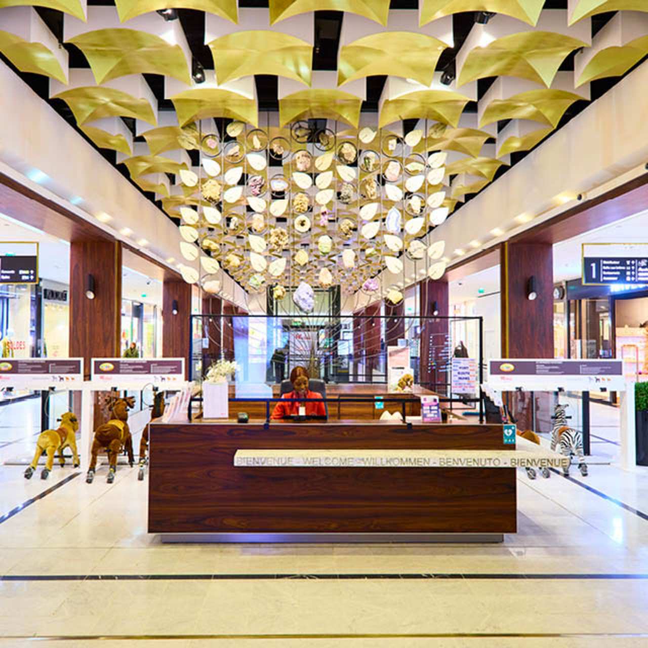 À bientôt @WESTFIELD PARLY 2