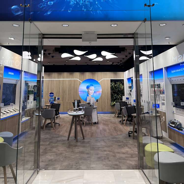 O2 | Westfield Chodov