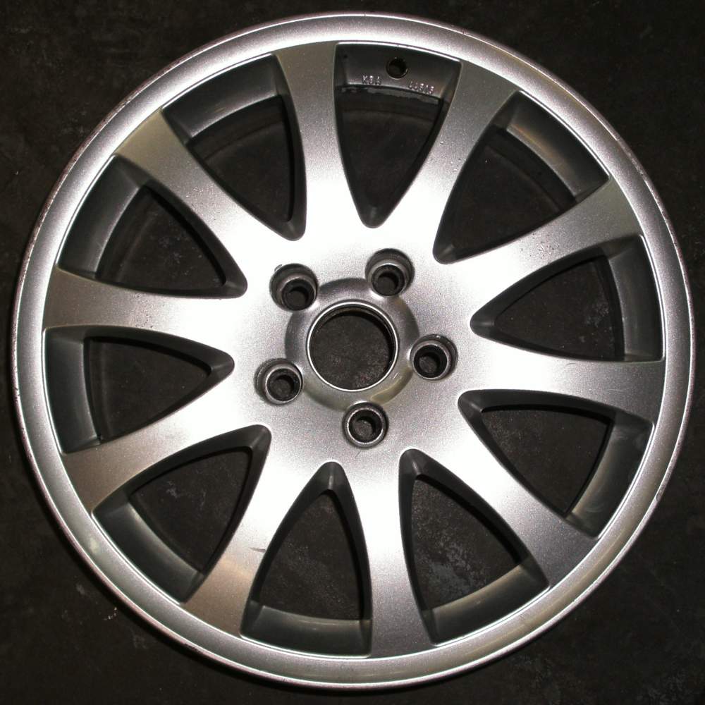 Volkswagen Passat 2000-2005 17″ OEM Wheel – Wheels America