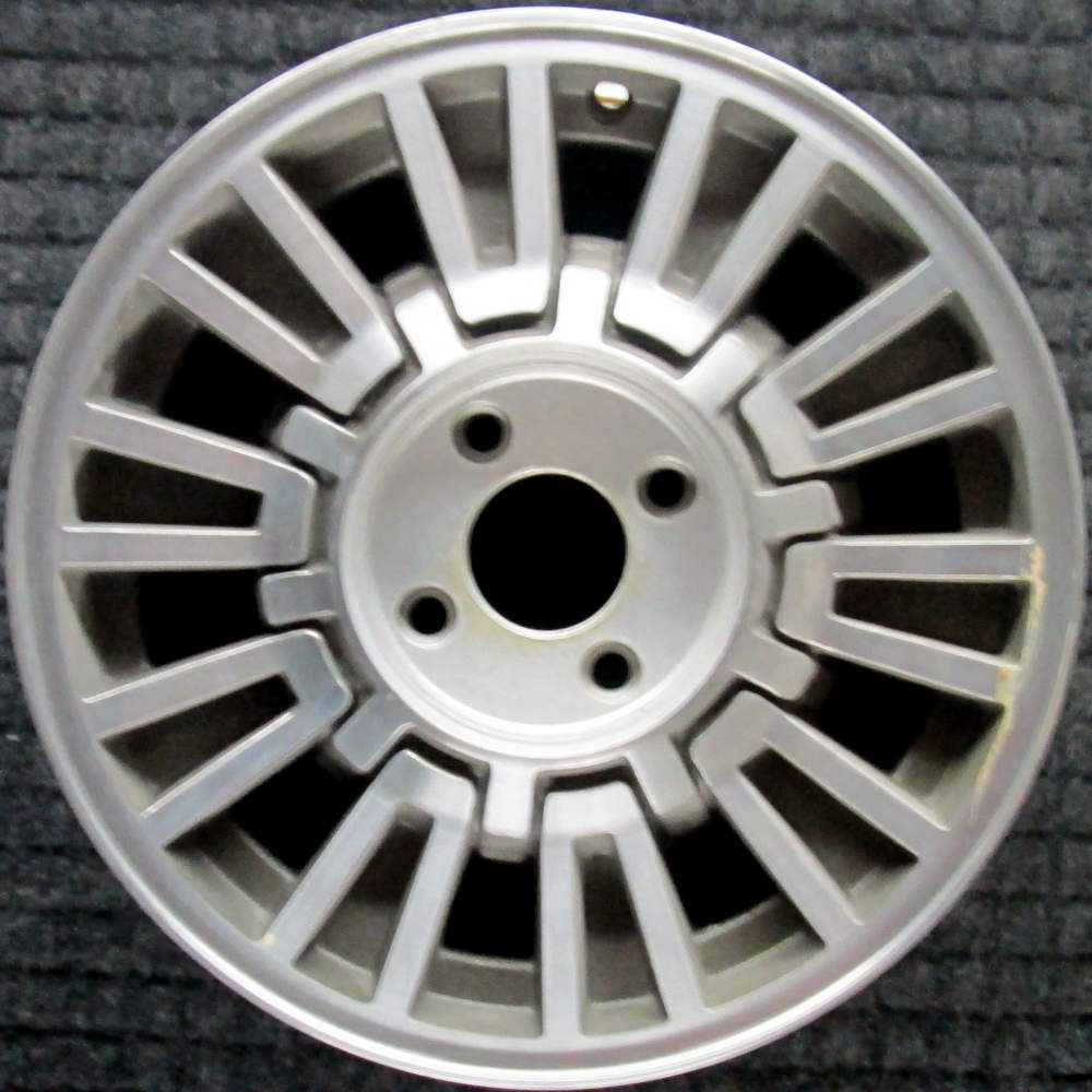 Ford Thunderbird 1980-1982 390mm OEM Wheel Machined - Wheels America