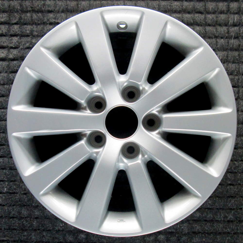 Honda Civic 2004-2005 16" OEM Wheel - Wheels America