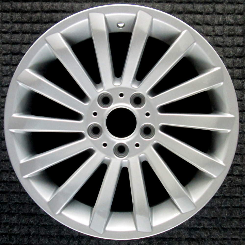 BMW 325i 2006 18" OEM Wheel - Wheels America