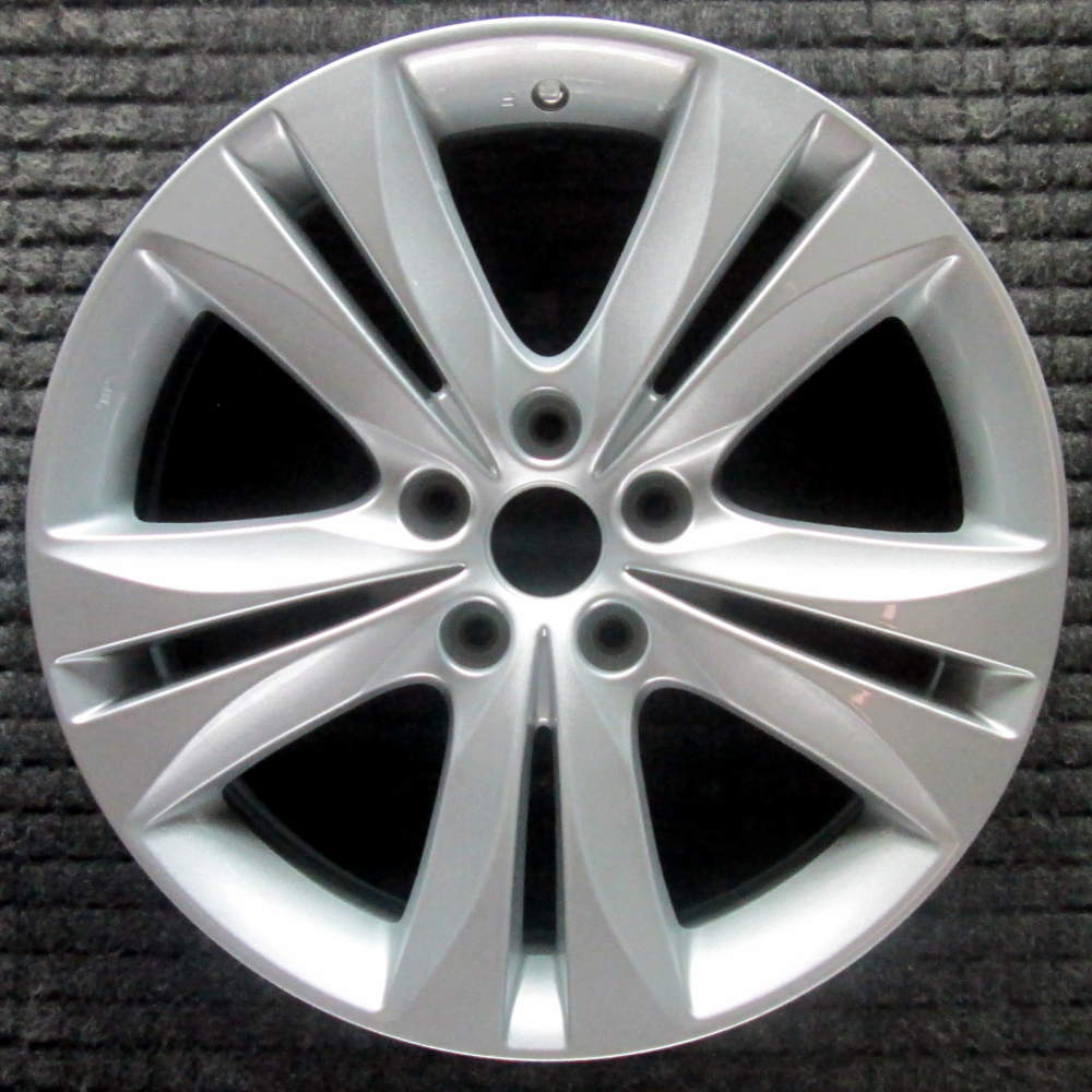 Hyundai Genesis 2009-2012 18" OEM Wheel Non TPMS - Wheels America