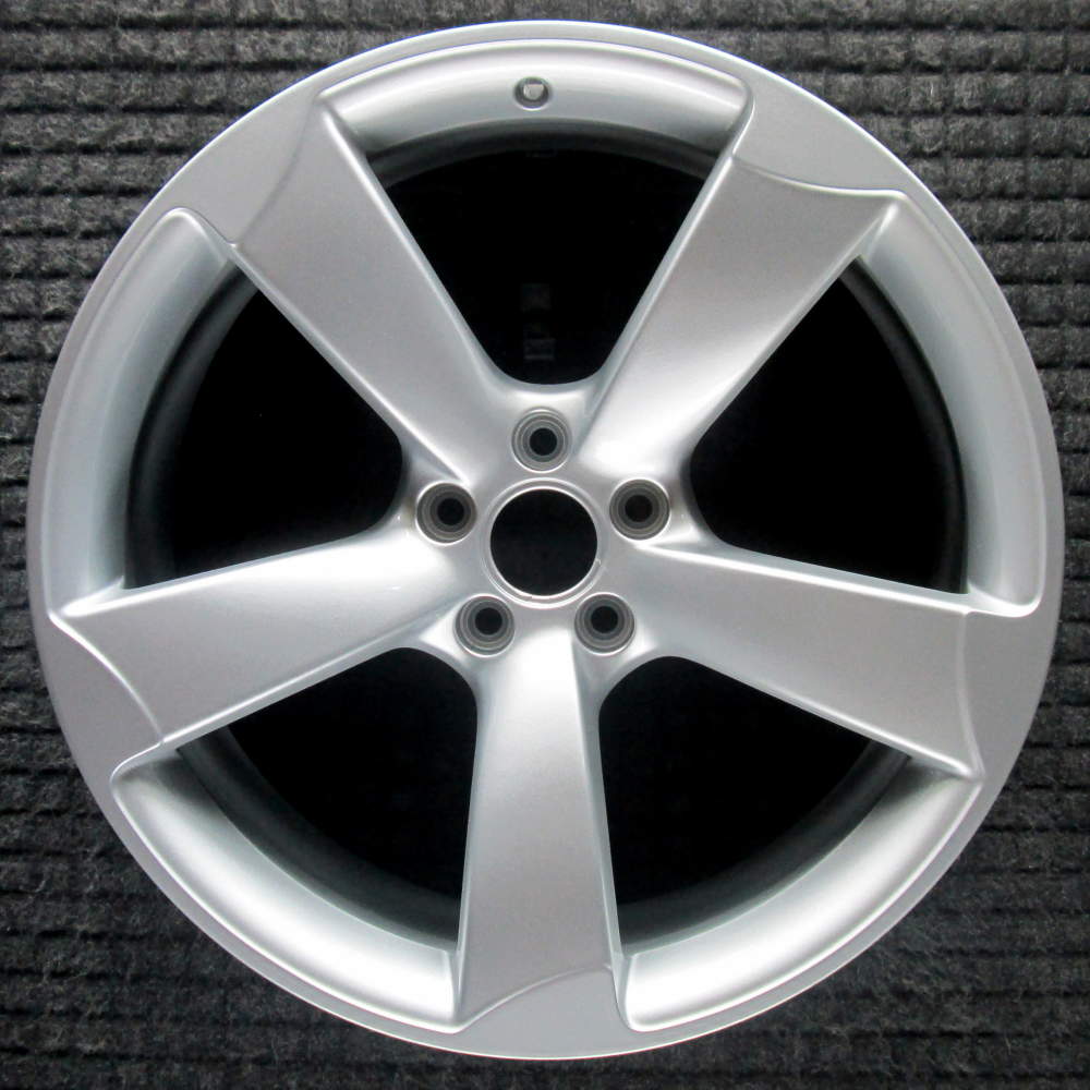 Audi RS5 2012-2015 20″ OEM Wheel All Silver – Wheels America