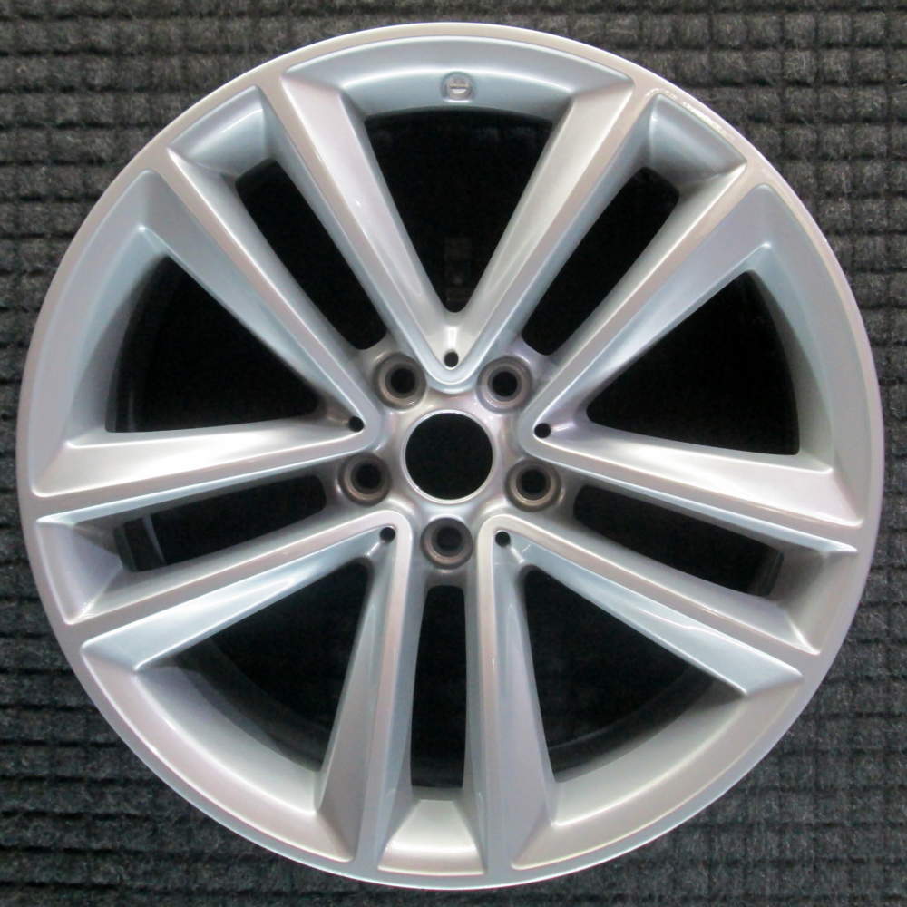 BMW 740i 2015-2021 19" OEM Wheel All Silver - Wheels America
