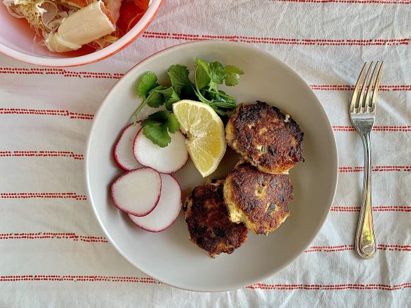The Perfect Crab Cake with Wild Alaskan Snow Crab | Wild Alaskan Company