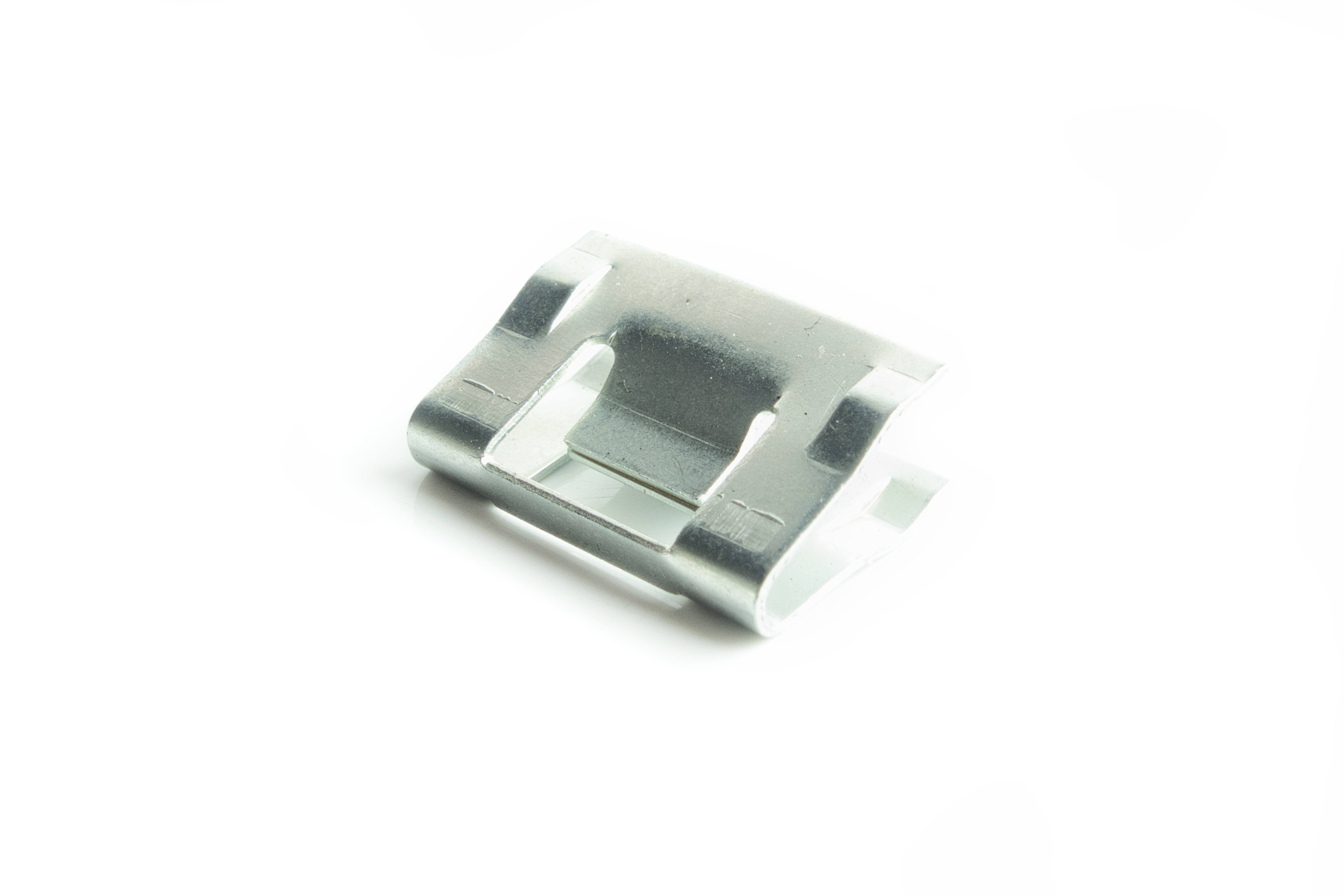 Wins International - Rear Chrome Trim Clip