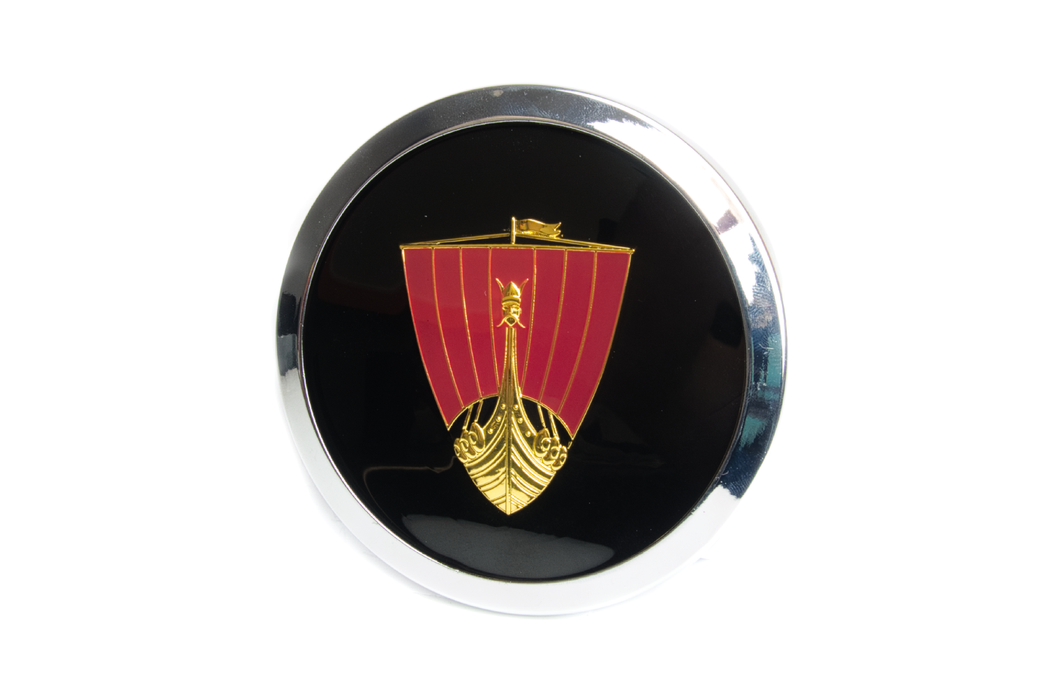 Wins International - Boot Mounted Spare Wheel Badge & Chrome Holder ...