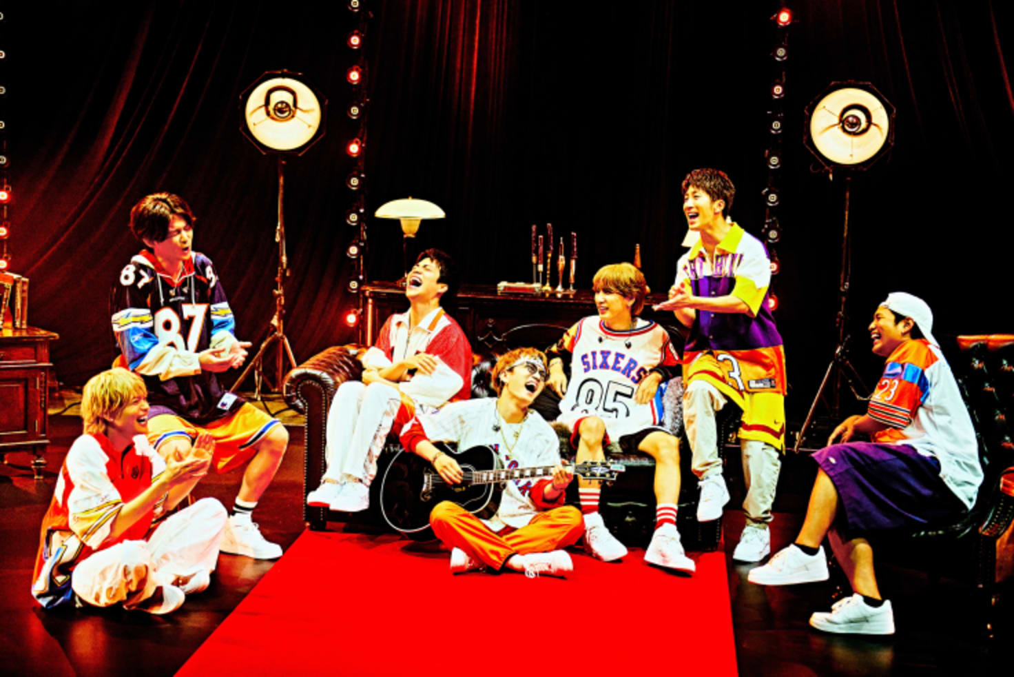 【WEST.インタビュー】デビュー10周年の集大成ライブを配信「僕ら7人が熱く言い争いをするのはライブの打ち合わせをするときだけ」 | with digital（講談社）