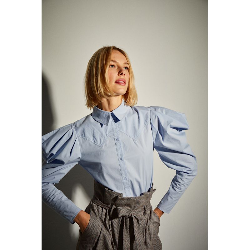 Puffed Sleeve Blouse Celeste | Dolores Promesas | Wolf & Badger