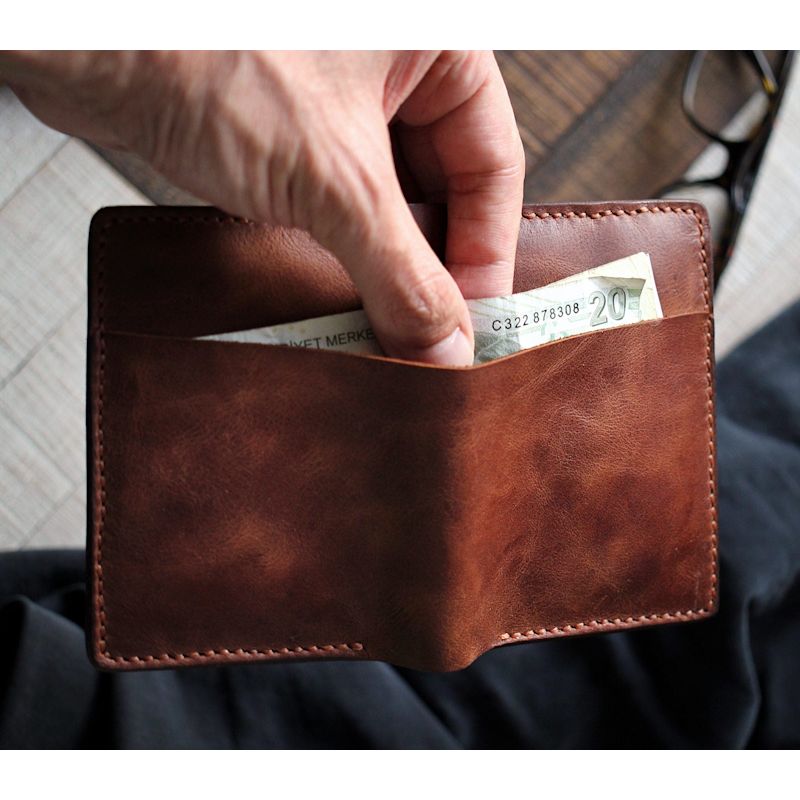 Vertical Wallet With Cash Pocket - Grey | Roarcraft | Wolf & Badger