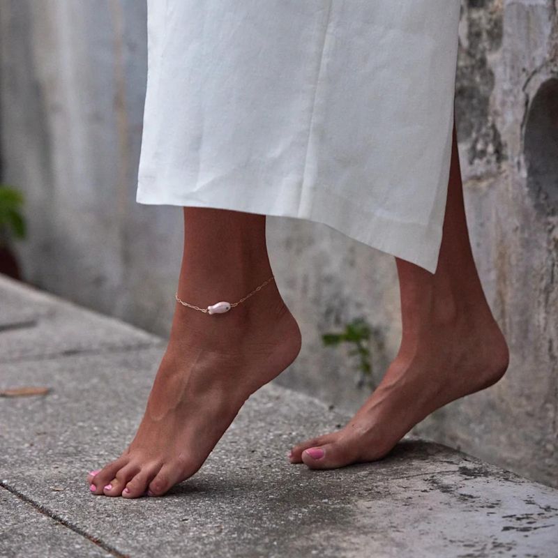 Fishy Chain Anklet - Ivory | Adriana Pappas Designs | Wolf & Badger