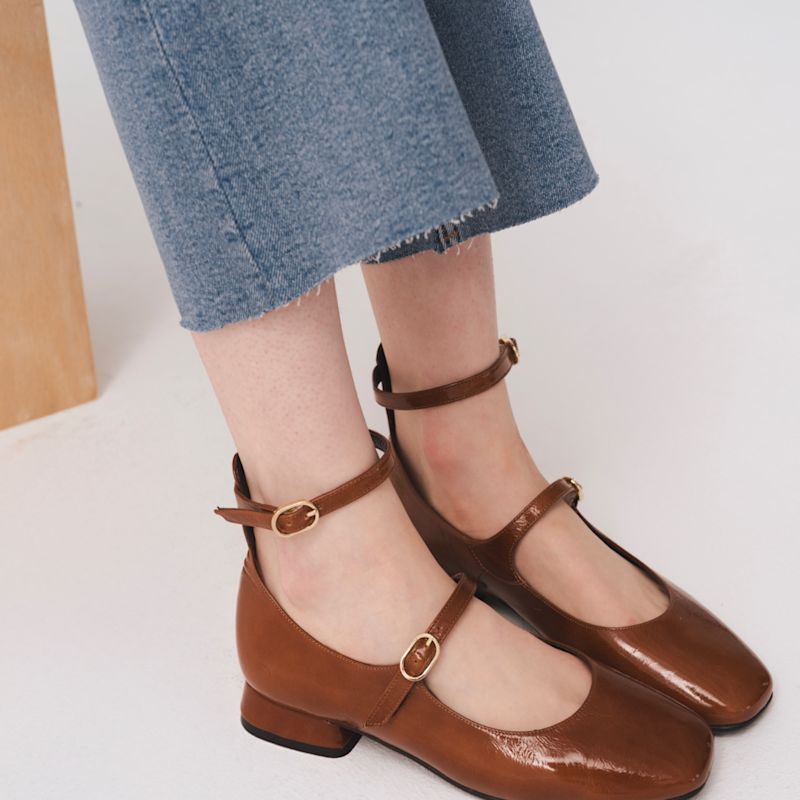 Petra Cognac - Mary Janes | CARNEVALE | Wolf & Badger