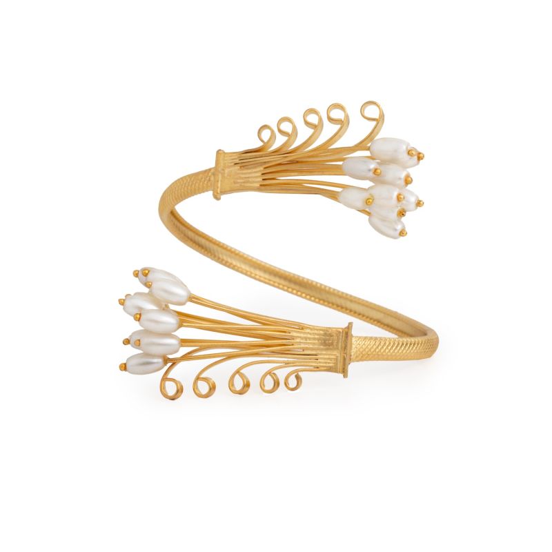 Blume De Perla Bracelet | Meraki by Rashmi Bajaj | Wolf & Badger