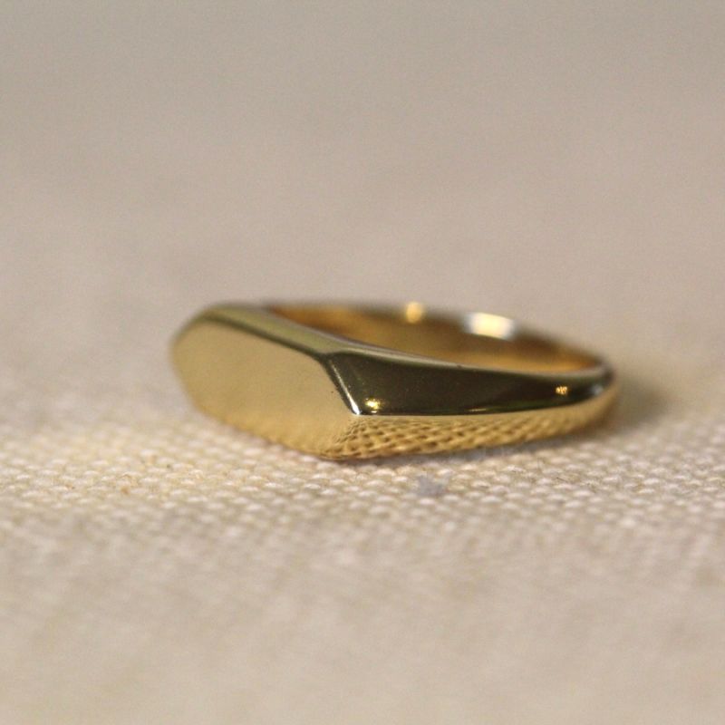 Bold Bar Signet Gold Ring | VicStoneNYC Fine Jewelry | Wolf & Badger